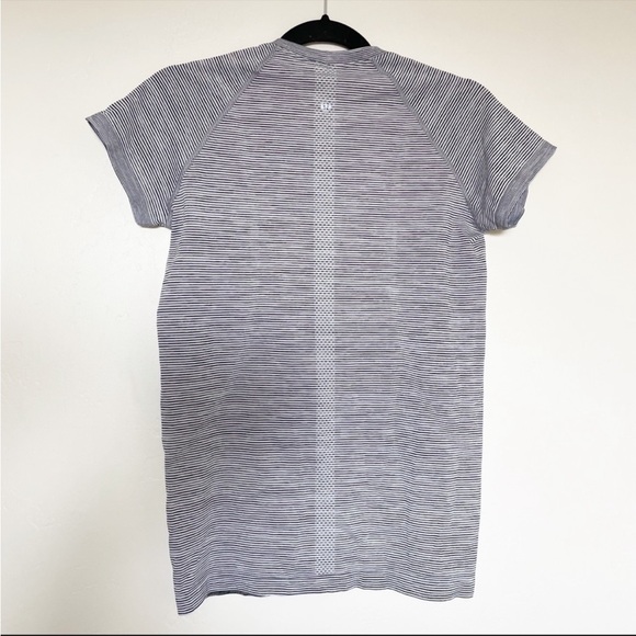 lululemon athletica | Tops | Lululemon Grey Swiftly Tech Short Sleeve Top 8 | Poshmark